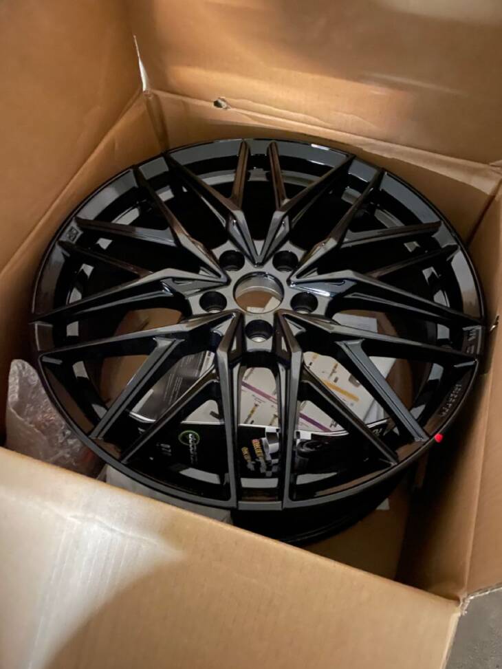 Rines de Lujo - AuroLlantas